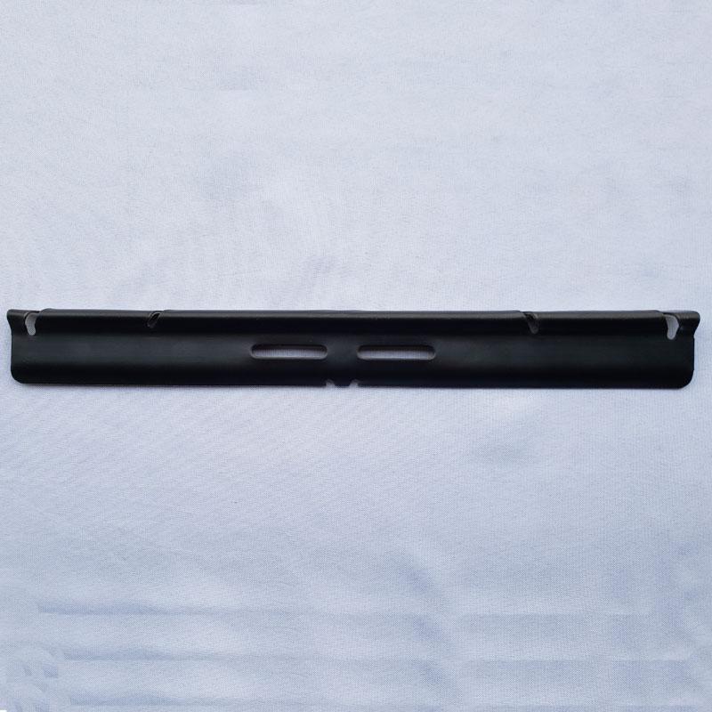 Metal crossarm, L-Style, 16" x 14 gauge - A&J Vineyard Supply Inc.